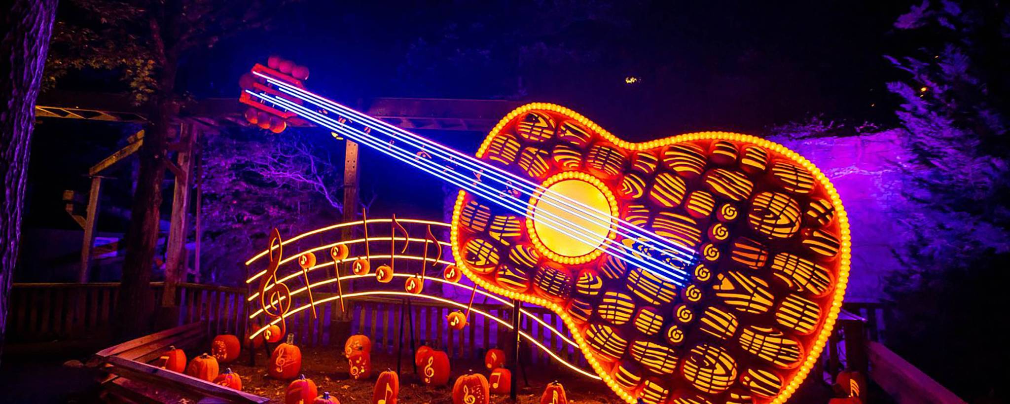 Dollywood Harvest Festival 2026 | Tennessee Smokies Visitors Guide